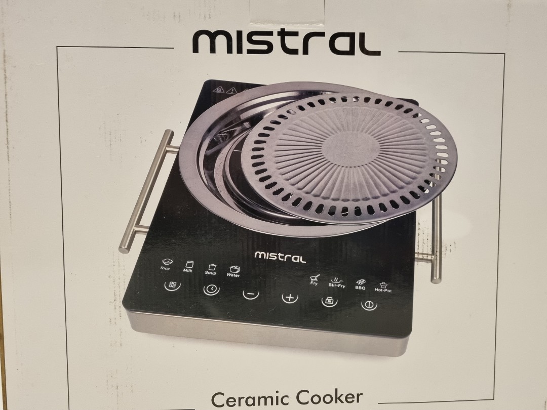 Mistral ceramic cooker, TV & Home Appliances, Kitchen Appliances ...
