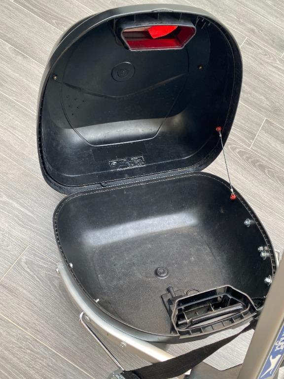 Motorcycle Golf bag carrier, Sports Equipment, Sports & Games, Golf on ...