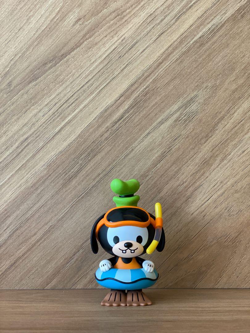 Popmart (Pop Mart) Mickey and Friends Pool Party Series, Hobbies & Toys ...