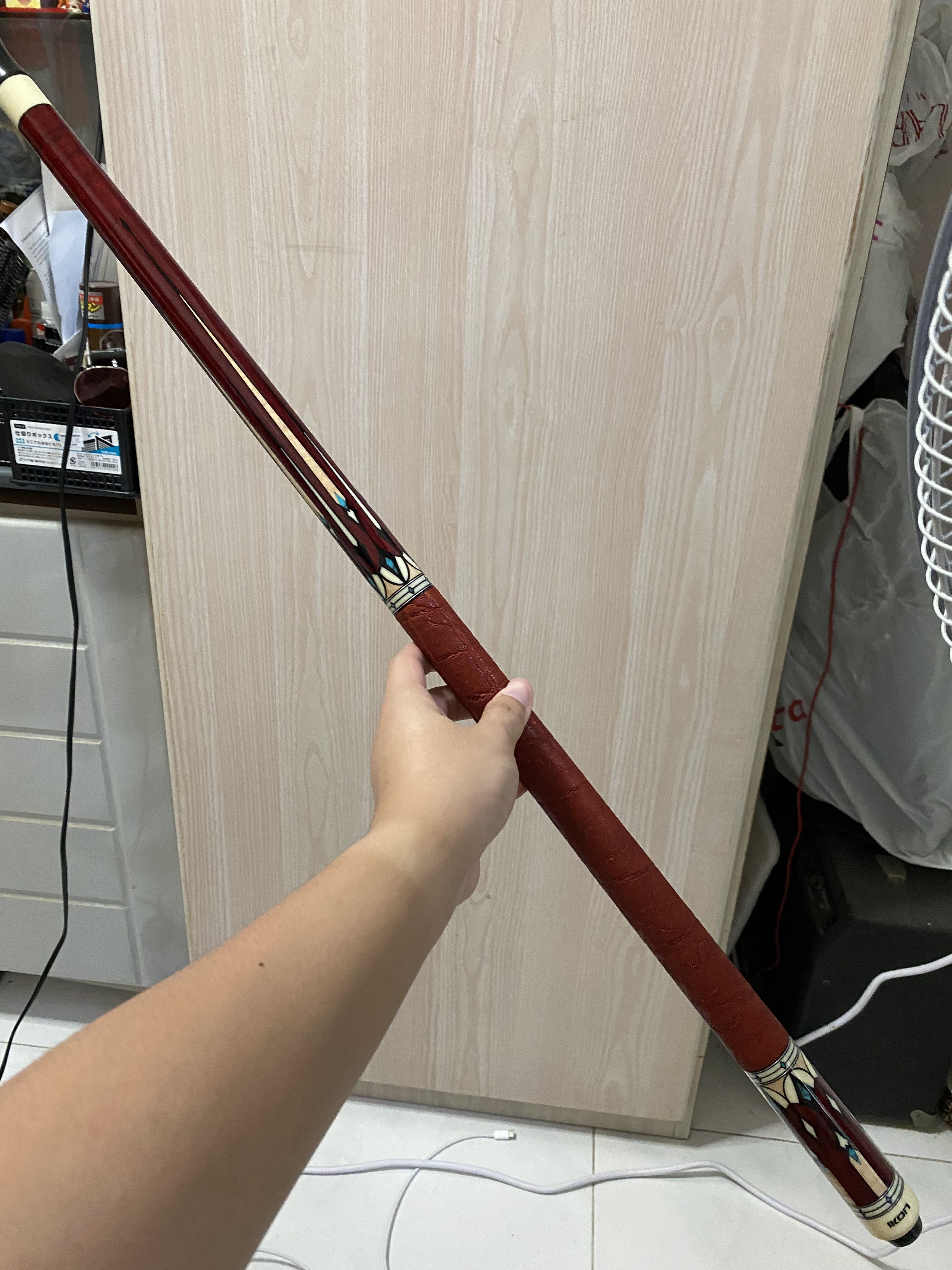 Predator Ikon 3-4 pool cue, Sports Equipment, Other Sports Equipment ...