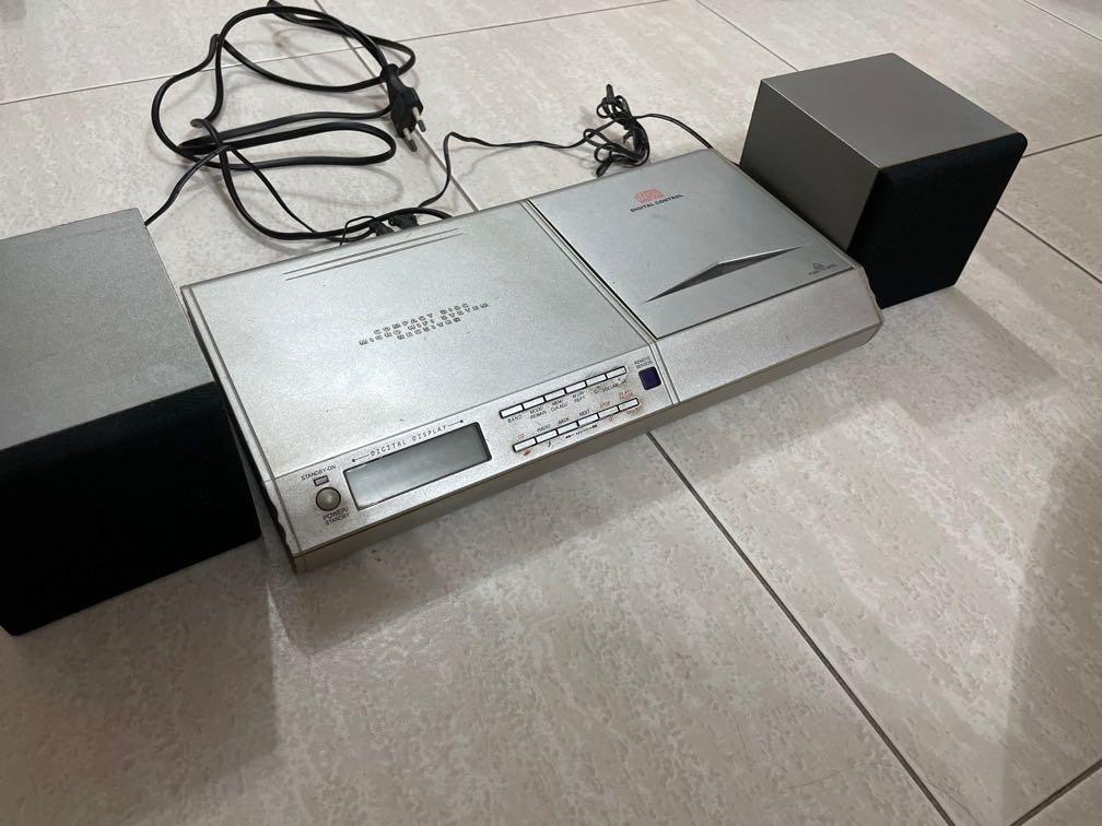RADIO & CD PLAYER COMPACT DISC MICRO HIFI SYSTEM RECEIVER, Audio, Other ...