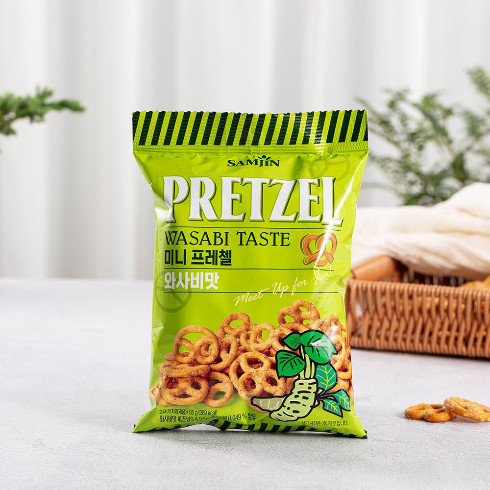 SAMJIN MINI PRETZEL 3 FLAVORS, Food & Drinks, Packaged & Instant Food ...