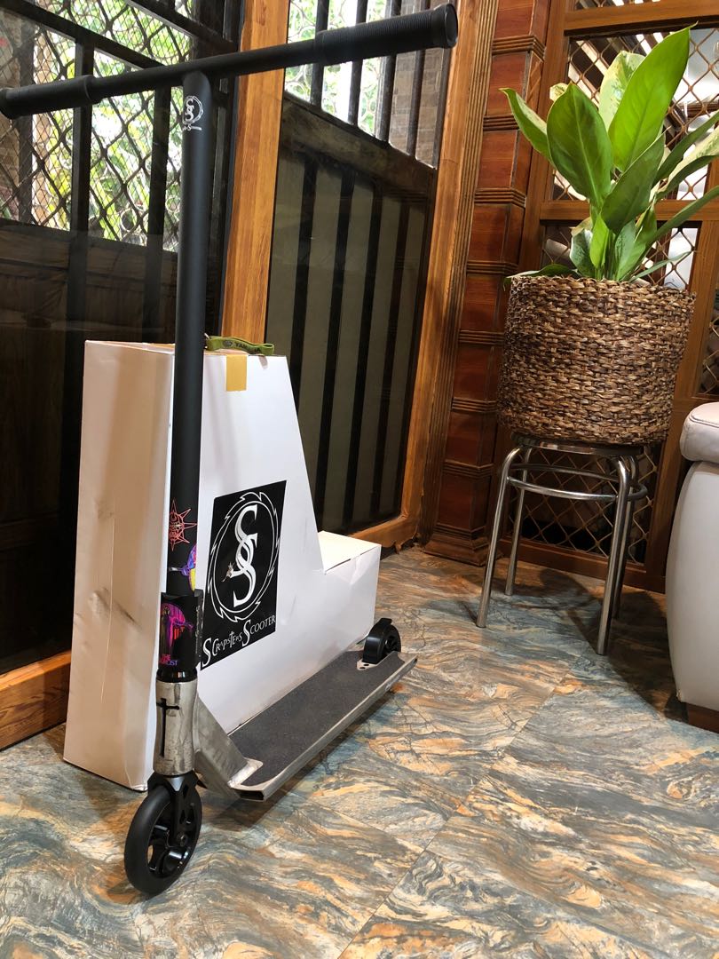 Scrap v3 trick scooter, Hobbies & Toys, Toys & Games on Carousell