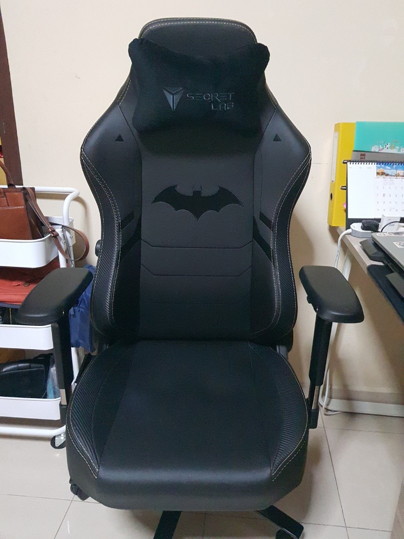 Secretlab Titan Dark Knight 2020, Furniture & Home Living, Furniture ...