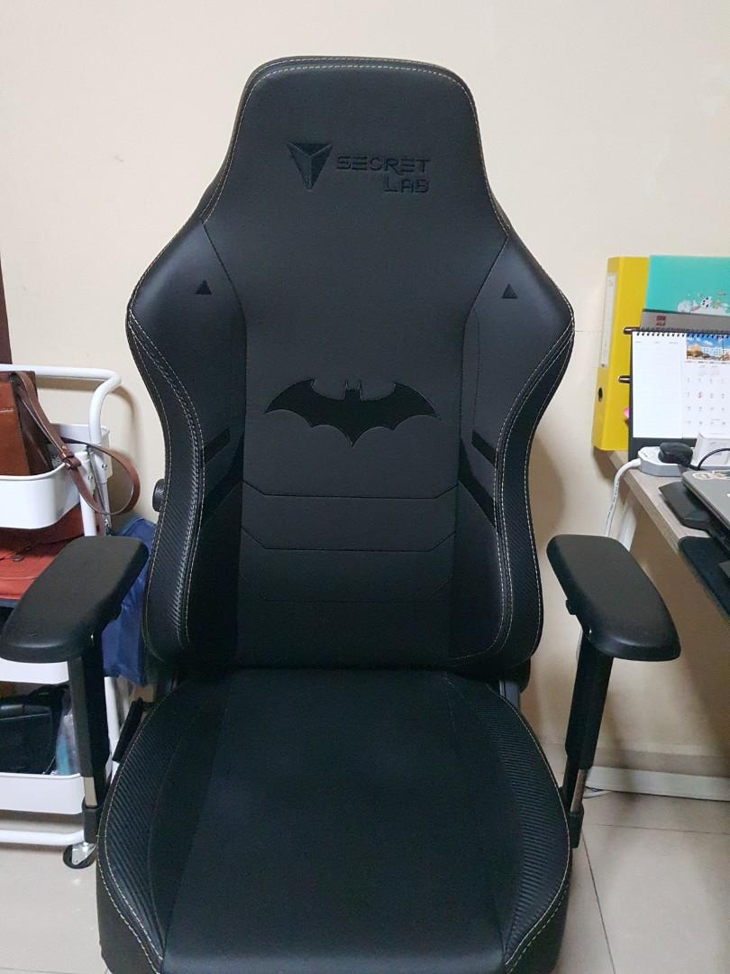 Secretlab Titan Dark Knight 2020, Furniture & Home Living, Furniture ...
