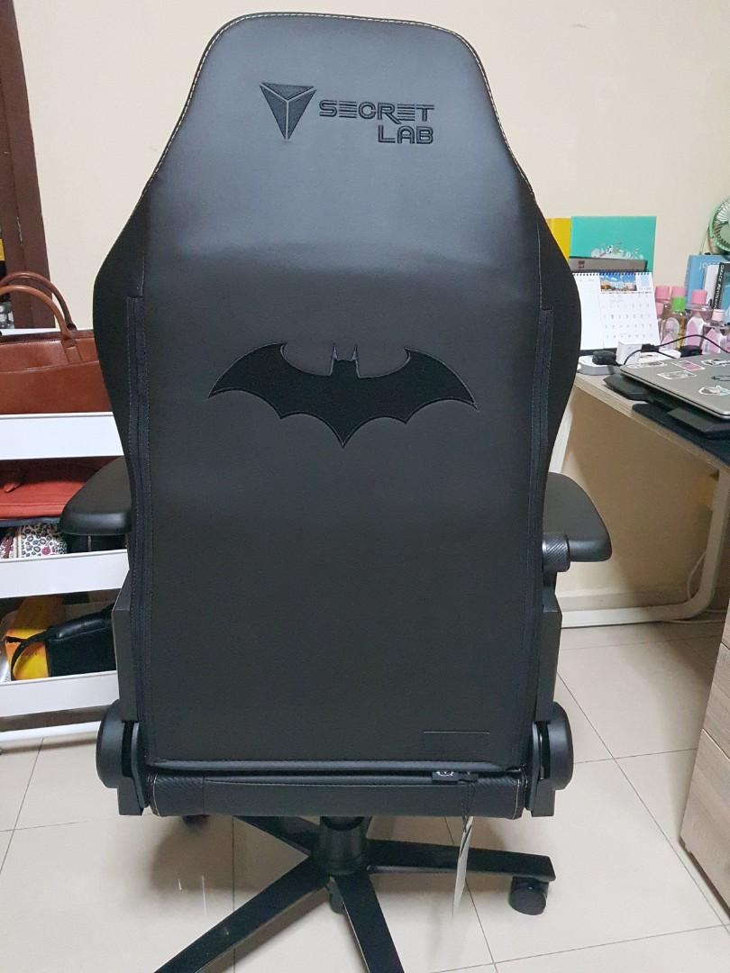 Secretlab Titan Dark Knight 2020, Furniture & Home Living, Furniture ...