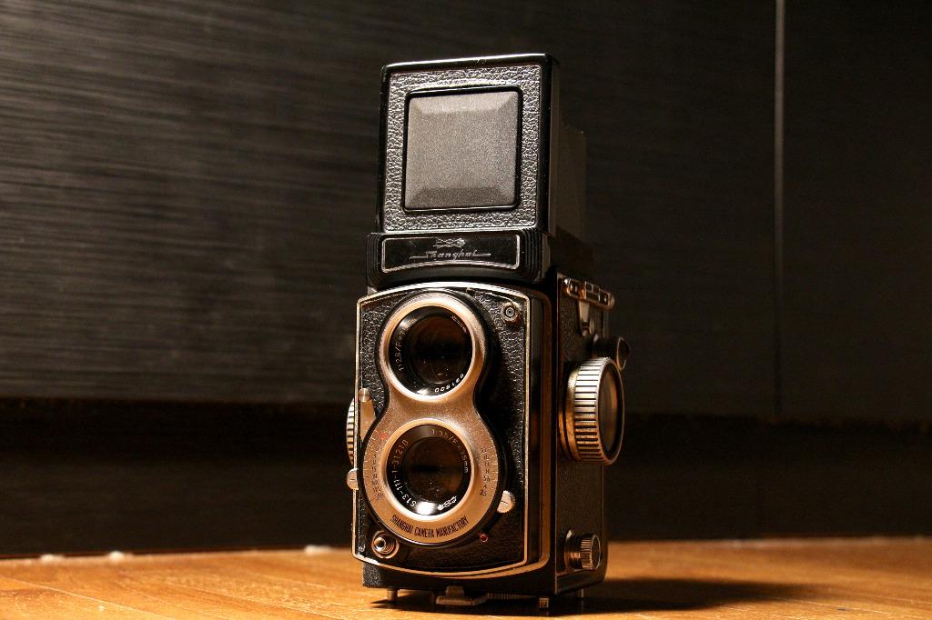 Shanghai TLR Film Camera, Photography, Cameras on Carousell