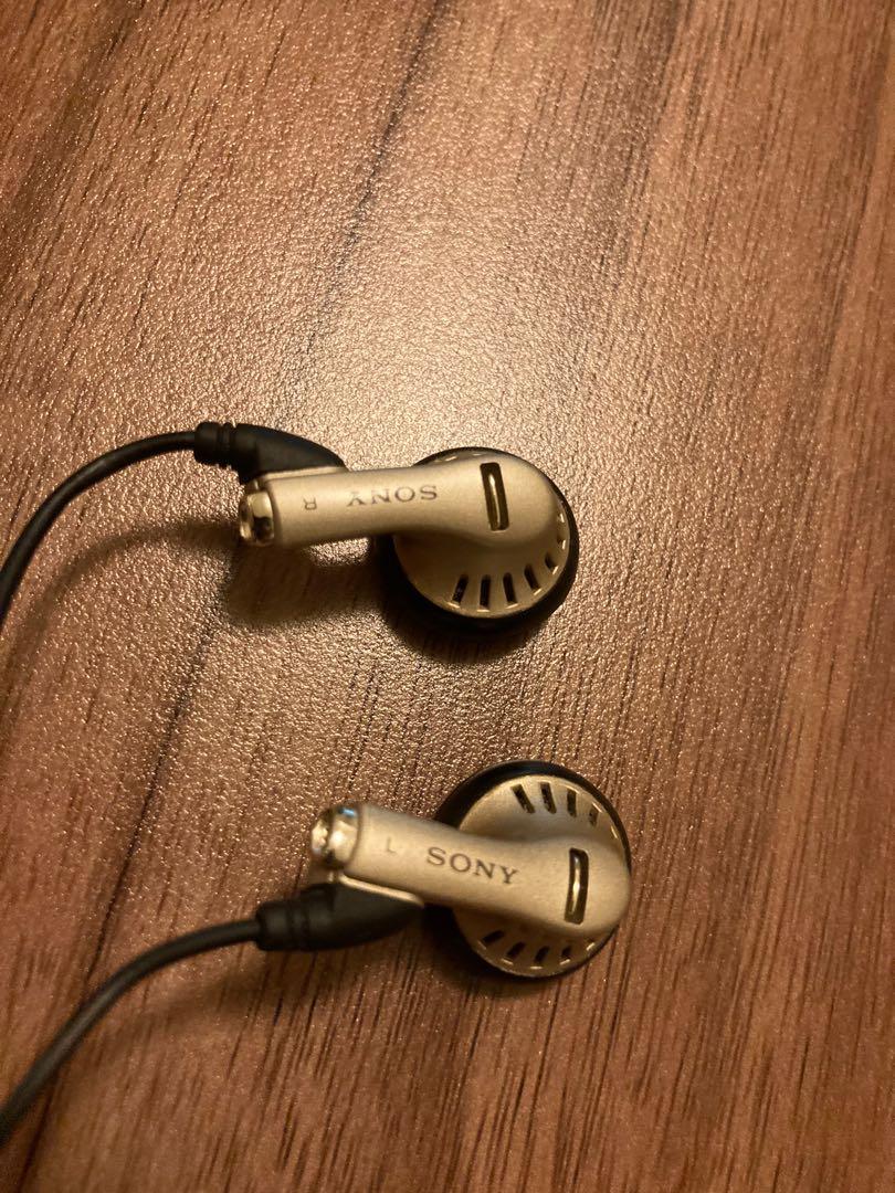 極罕SONY MDR-E484 耳機, 音響器材, 可攜式音響設備 - Carousell