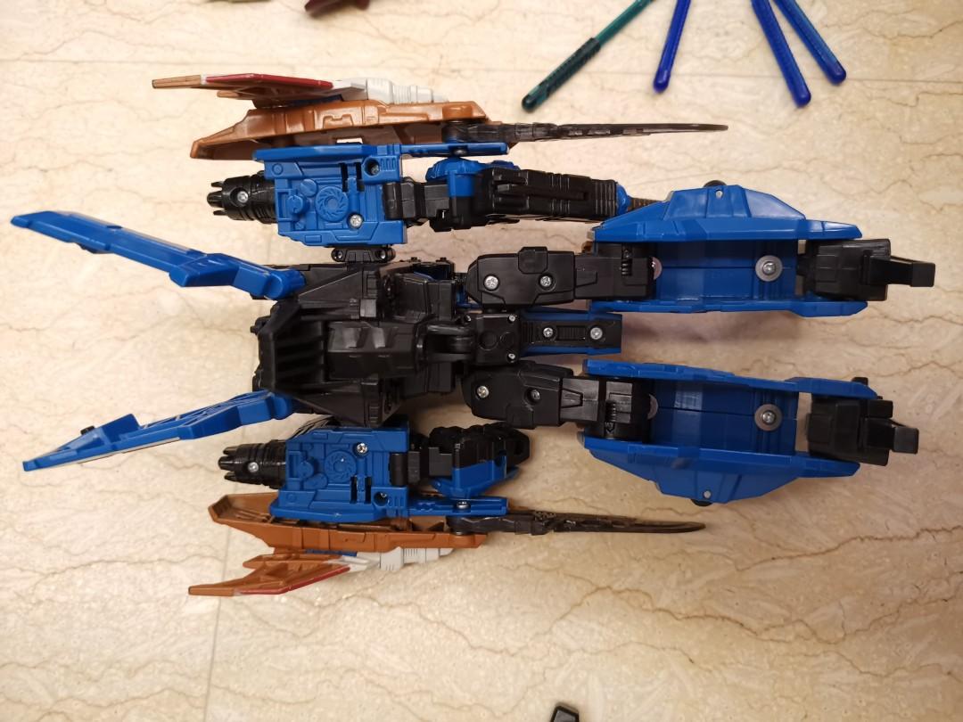 Transformers Universe Dirge, Hobbies & Toys, Toys & Games on Carousell