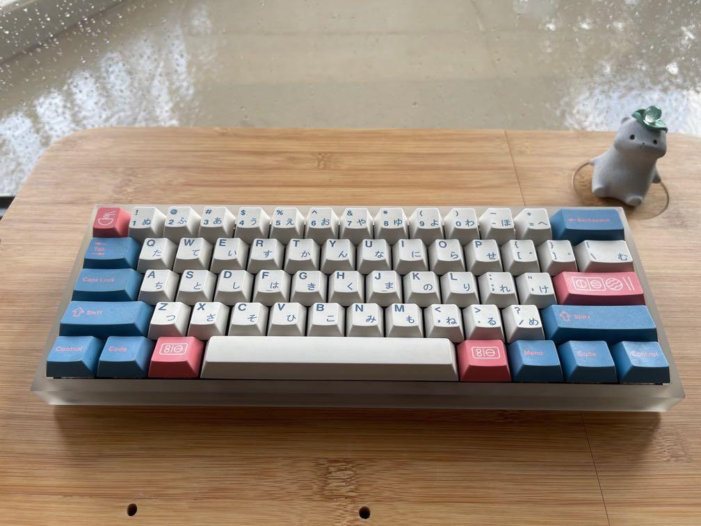 Acrylic Tofu 60 Case, Computers & Tech, Parts & Accessories, Computer ...