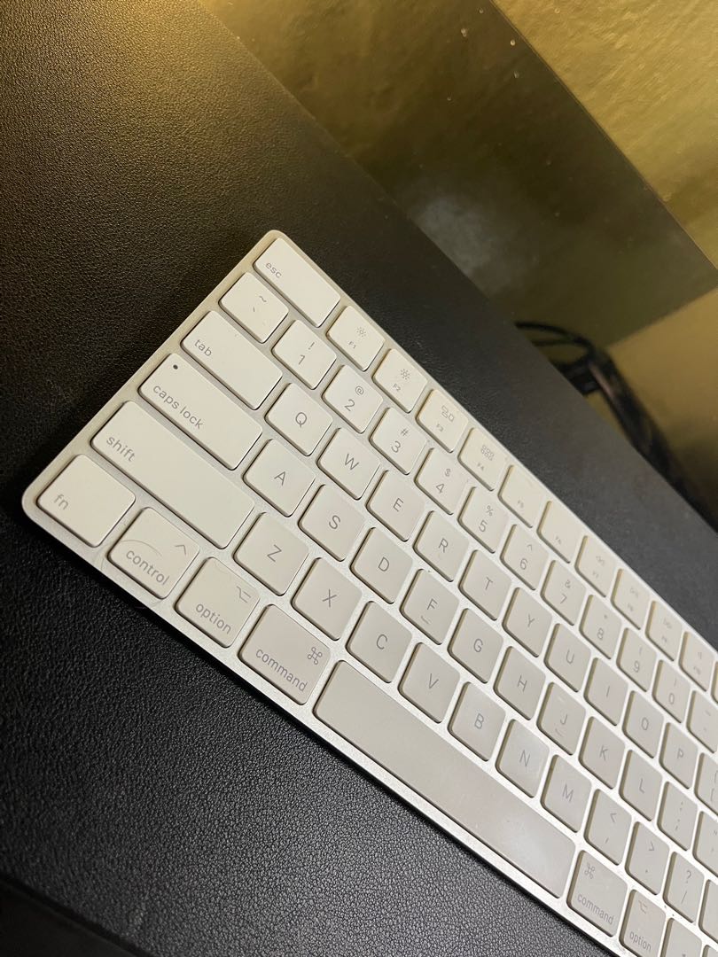 Apple Magic Keyboard - US English Layout, Computers & Tech, Parts ...