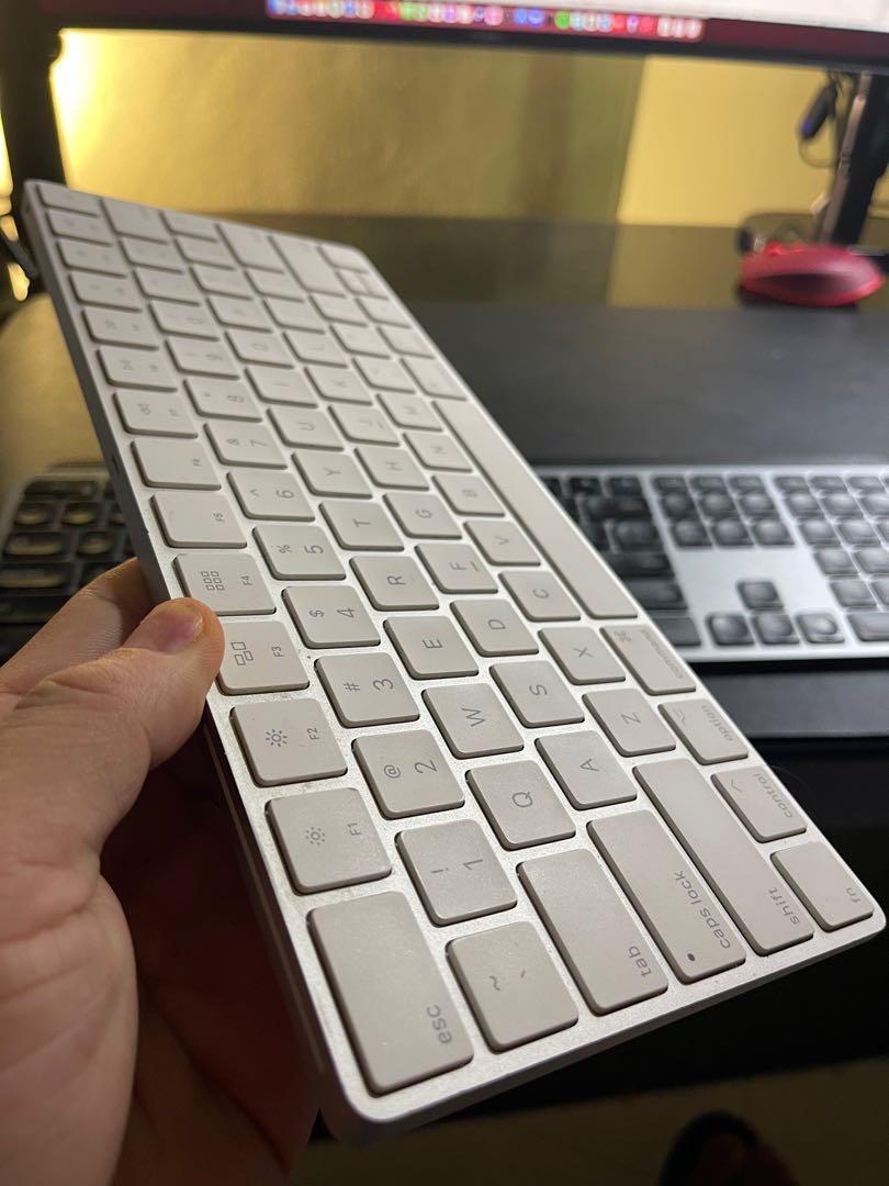 Apple Magic Keyboard - US English Layout, Computers & Tech, Parts ...