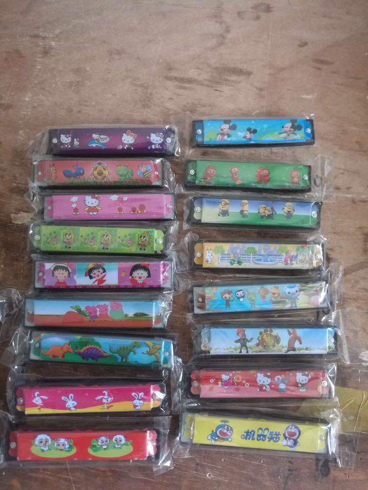 Cute design 16 windows harmonica, Hobbies & Toys, Stationery & Craft ...