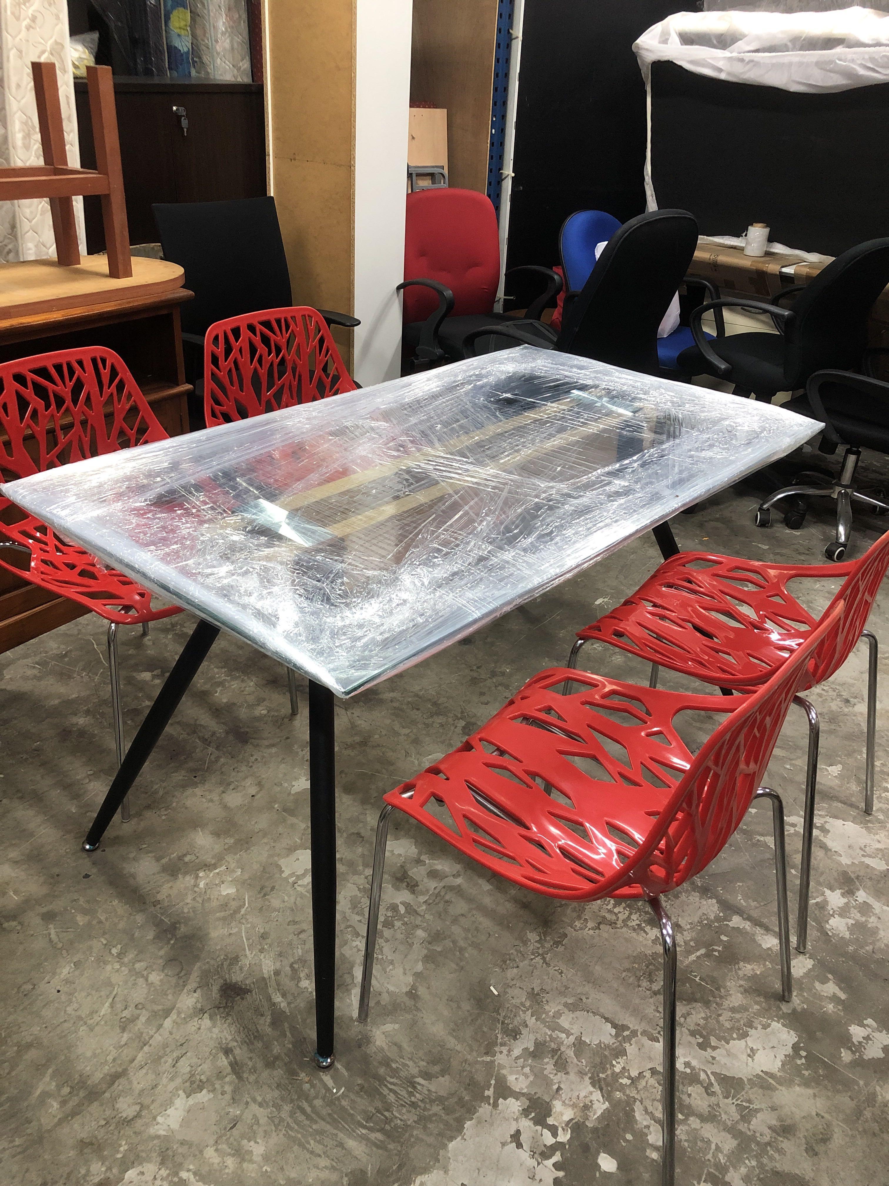 Dining Table With Chir, Announcements on Carousell