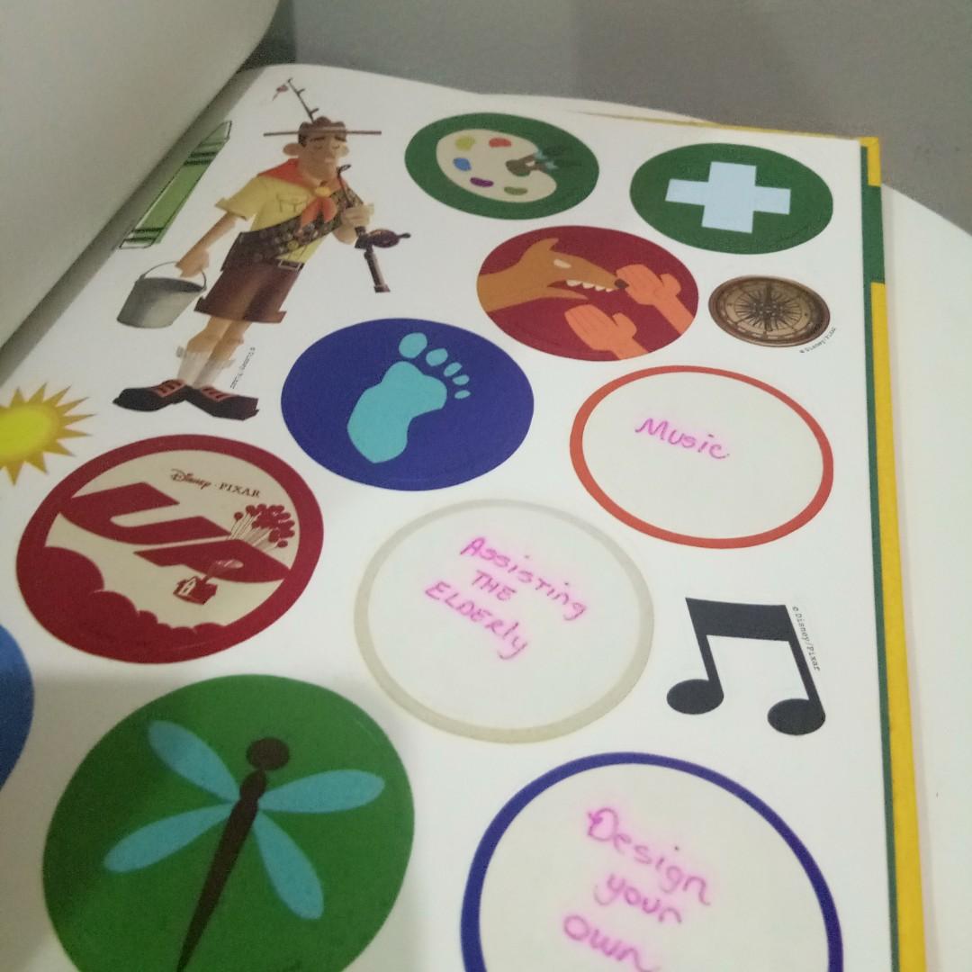 Disney Pixar Up Wilderness Explorer's Guide, Hobbies & Toys, Books ...