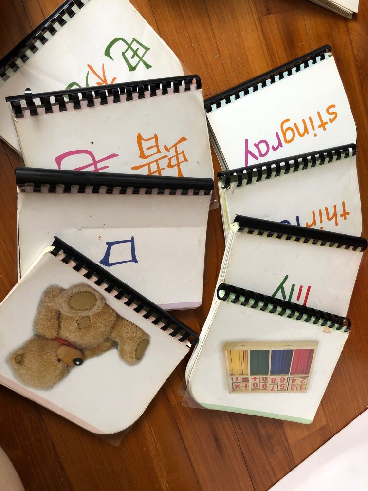 Flash card in booklet, Hobbies & Toys, Toys & Games on Carousell