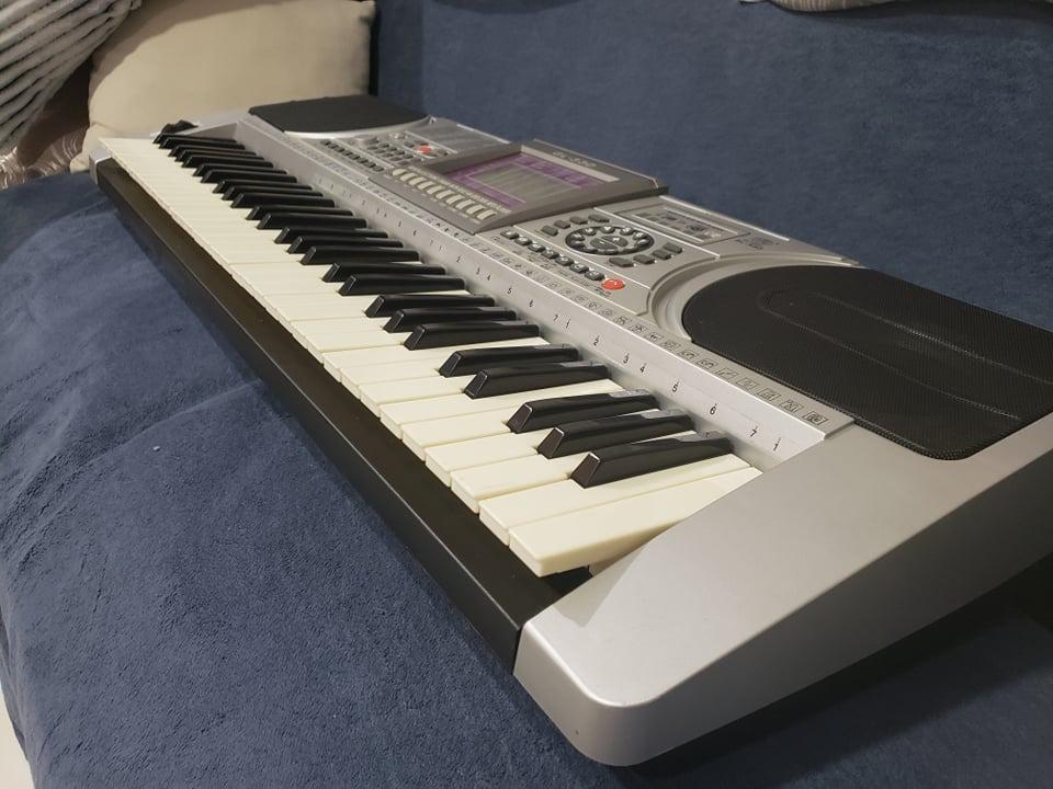 Global GL-330 Keyboard, Hobbies & Toys, Music & Media, Musical ...