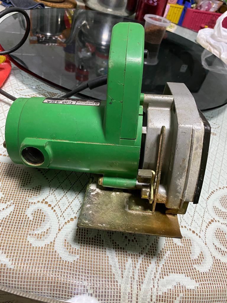 Hitachi cutter CM4SA, Everything Else on Carousell