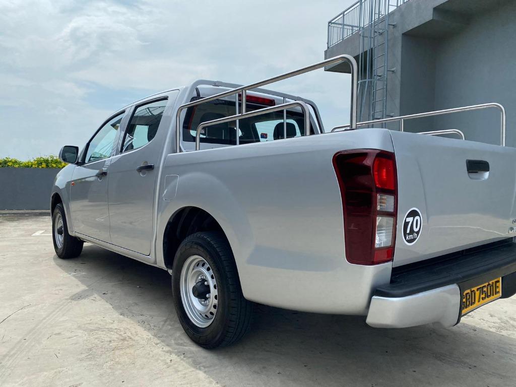 Isuzu TFR86, Cars, Commercial Vehicles, Used on Carousell