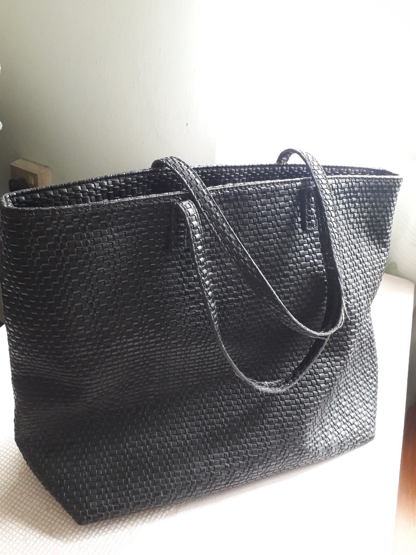 Free gift with MNG bag!, Women's Fashion, Bags & Wallets, Shoulder Bags ...