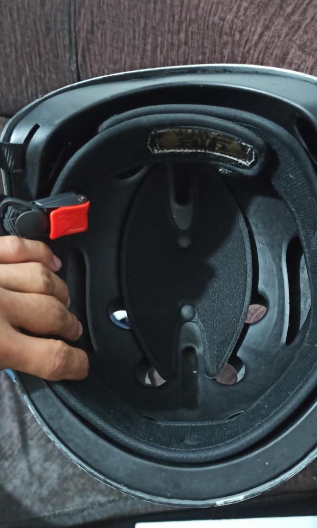 Nut head helmet, Sports Equipment, Bicycles & Parts, Bicycles on Carousell