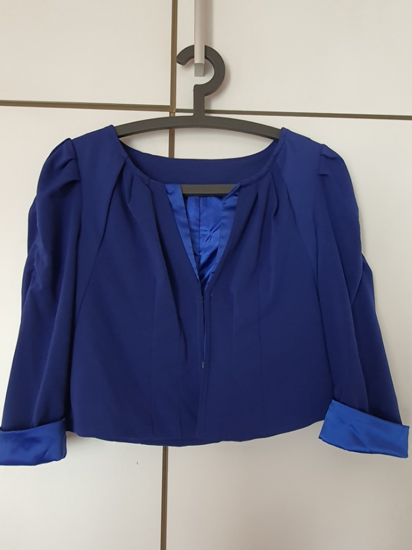 Short blue jacket, Women's Fashion, Coats, Jackets and Outerwear on ...