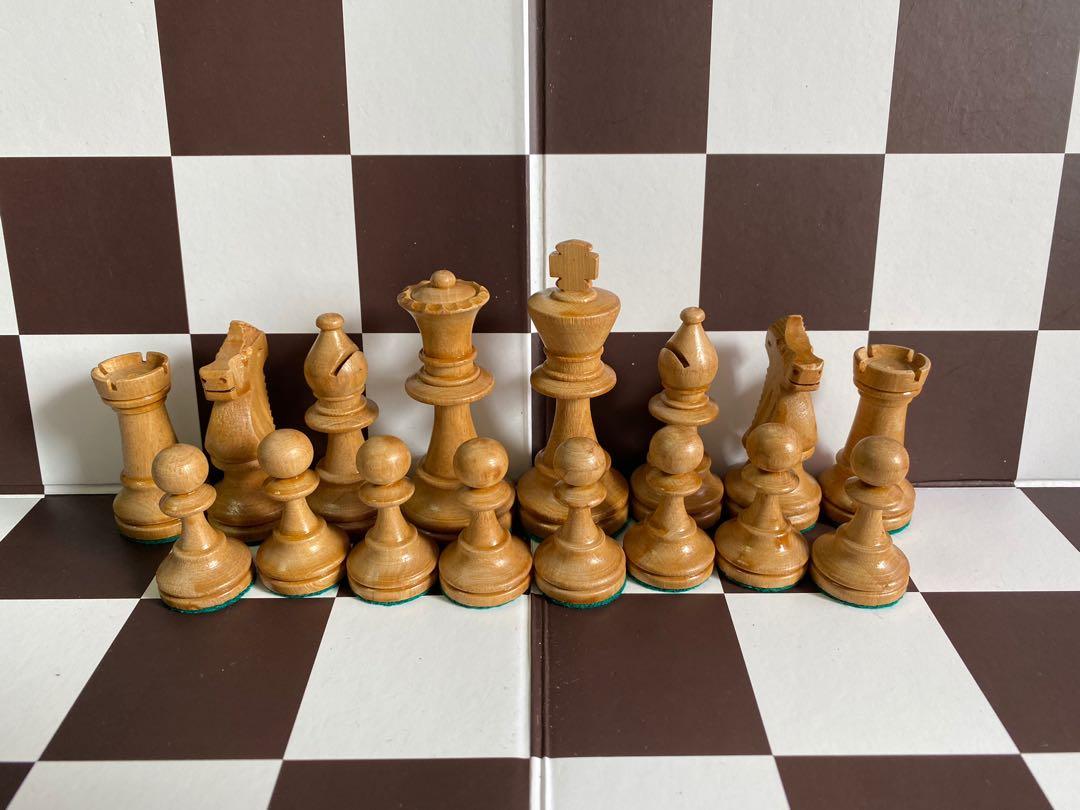 Vintage Chess Pieces (P1), Hobbies & Toys, Memorabilia & Collectibles ...