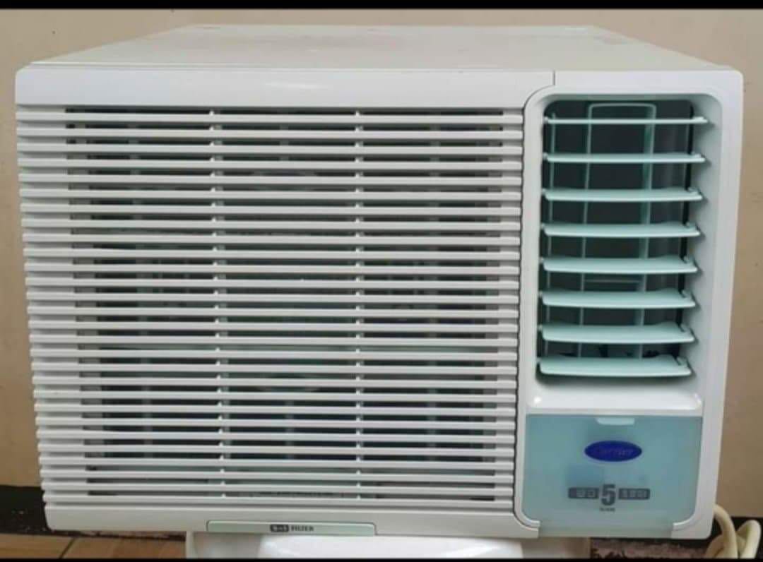 Carrier 1HP window type aircon, TV & Home Appliances, Air Conditioning ...