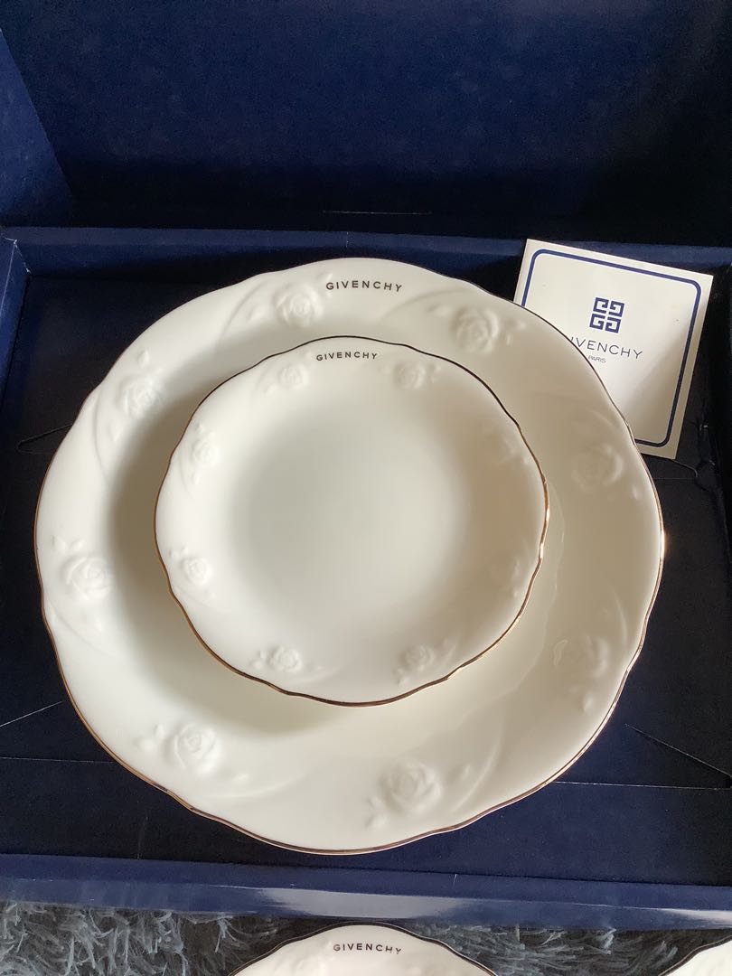 Givenchy Rare Plate Set, Furniture & Home Living, Kitchenware ...