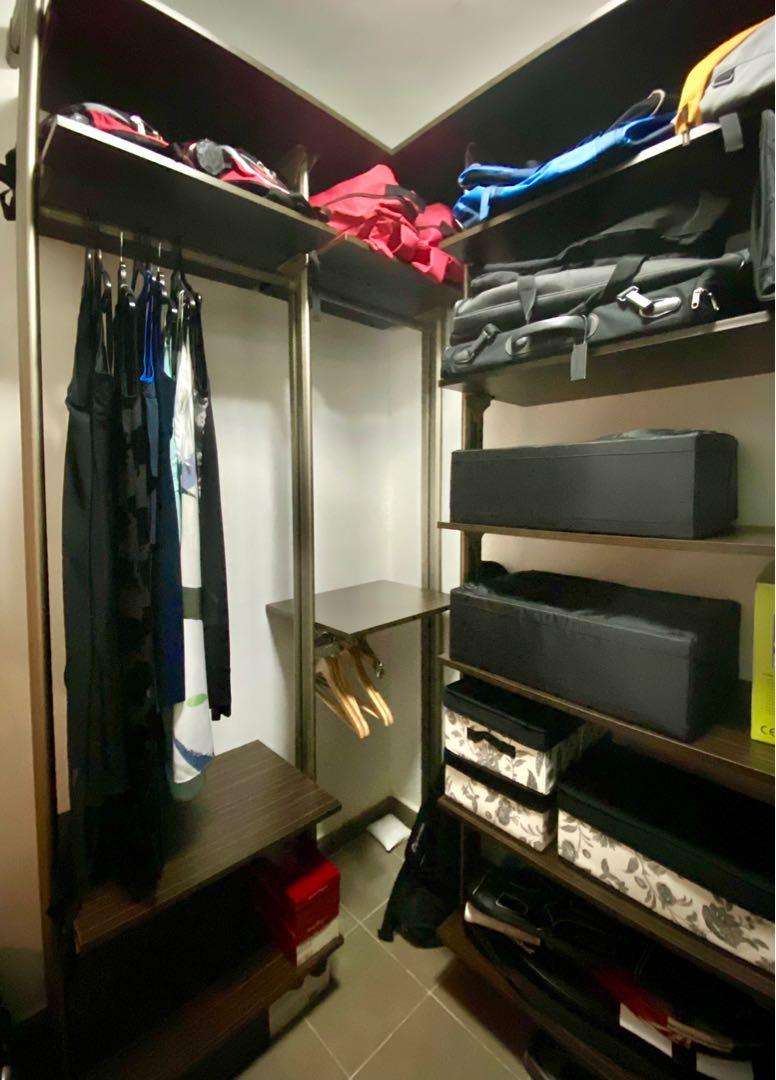 Pole-System Walk-In Wardrobe, Furniture & Home Living, Furniture ...