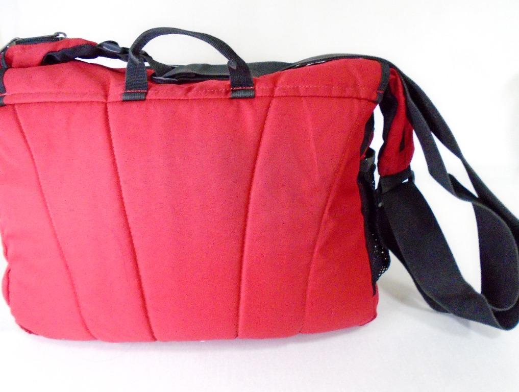 [Hawk] Red Messenger Bag, Men's Fashion, Bags, Sling Bags on Carousell