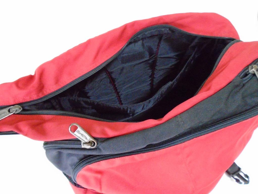 [Hawk] Red Messenger Bag, Men's Fashion, Bags, Sling Bags on Carousell