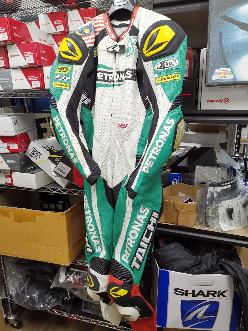 RS Taichi race suite kangaroo skin moto2 grade, Motorcycles, Motorcycle ...