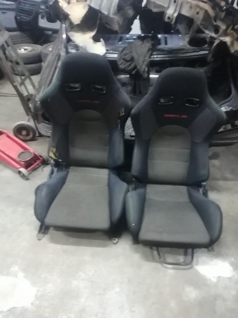 Sscus pair bucket seat, Auto Accessories on Carousell