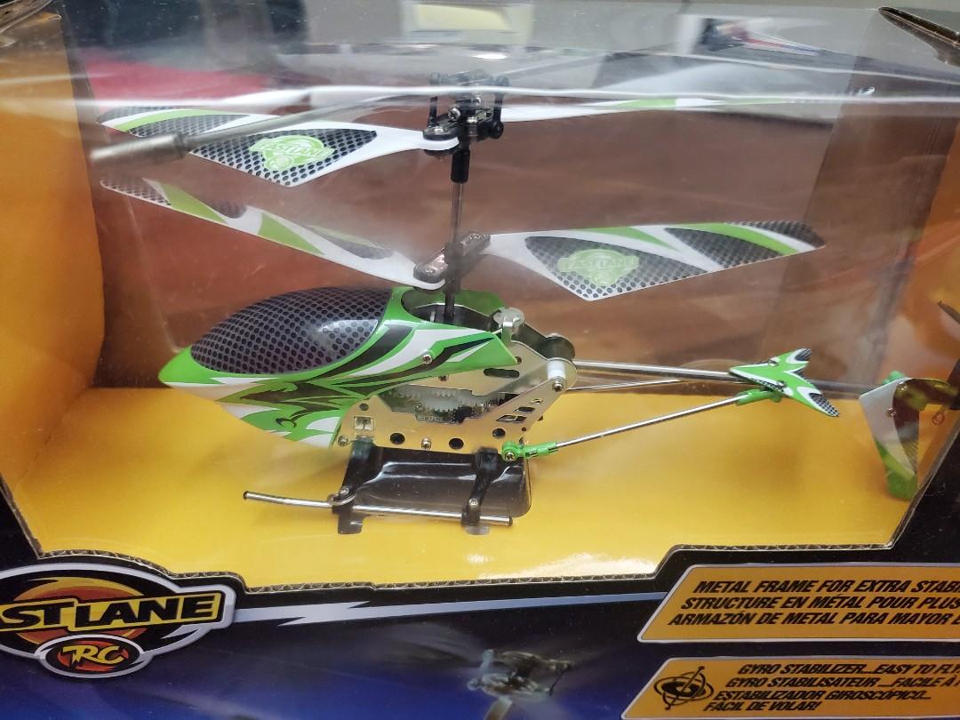 Fast Lane RC Hawk 4 Helicopter, 興趣及遊戲, 收藏品及紀念品, 明星周邊 - Carousell