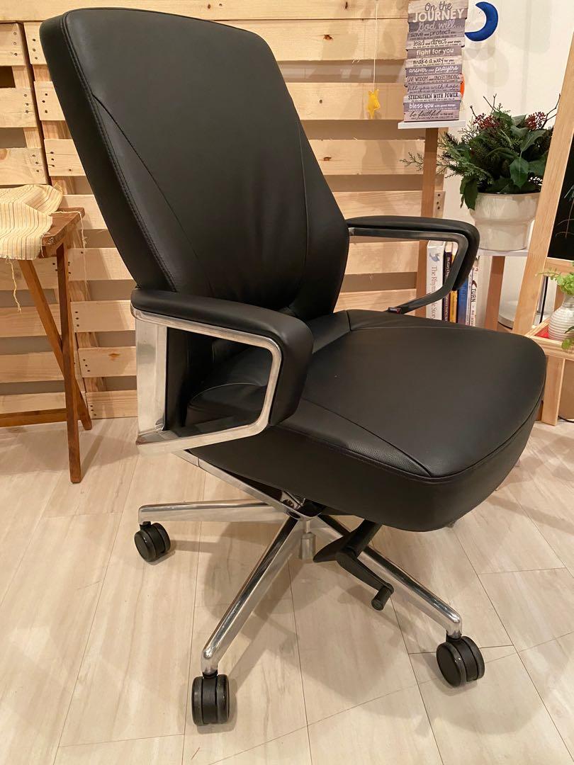 [Free Pedestal] Quality Leather Office Executive Chair FURSYS ...