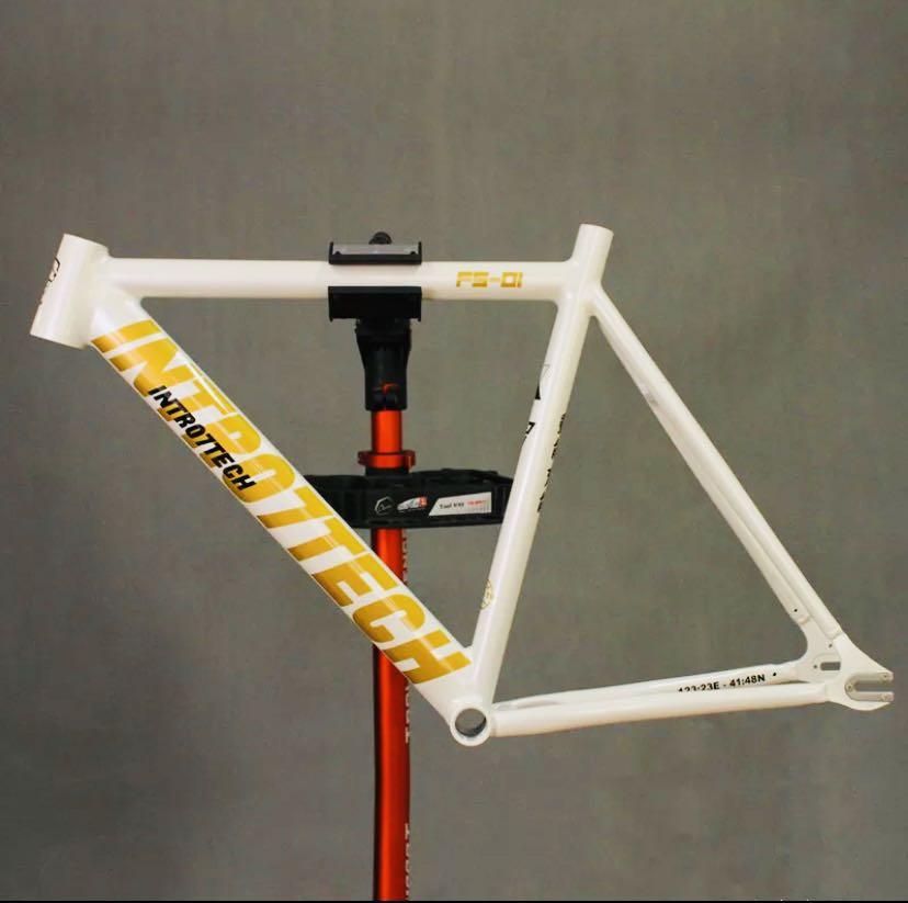 Intro7tech fixie Frame, Sports Equipment, Bicycles & Parts, Parts ...