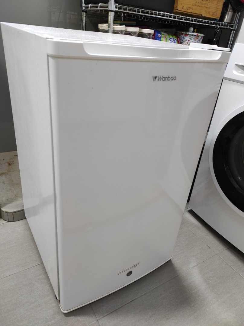 Mini bar 100l refrigerator fridge NTU, TV & Home Appliances, Kitchen ...