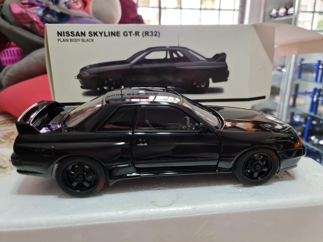 Nissan skyline gtr r32 plain black autoart 1:18, Hobbies & Toys, Toys ...