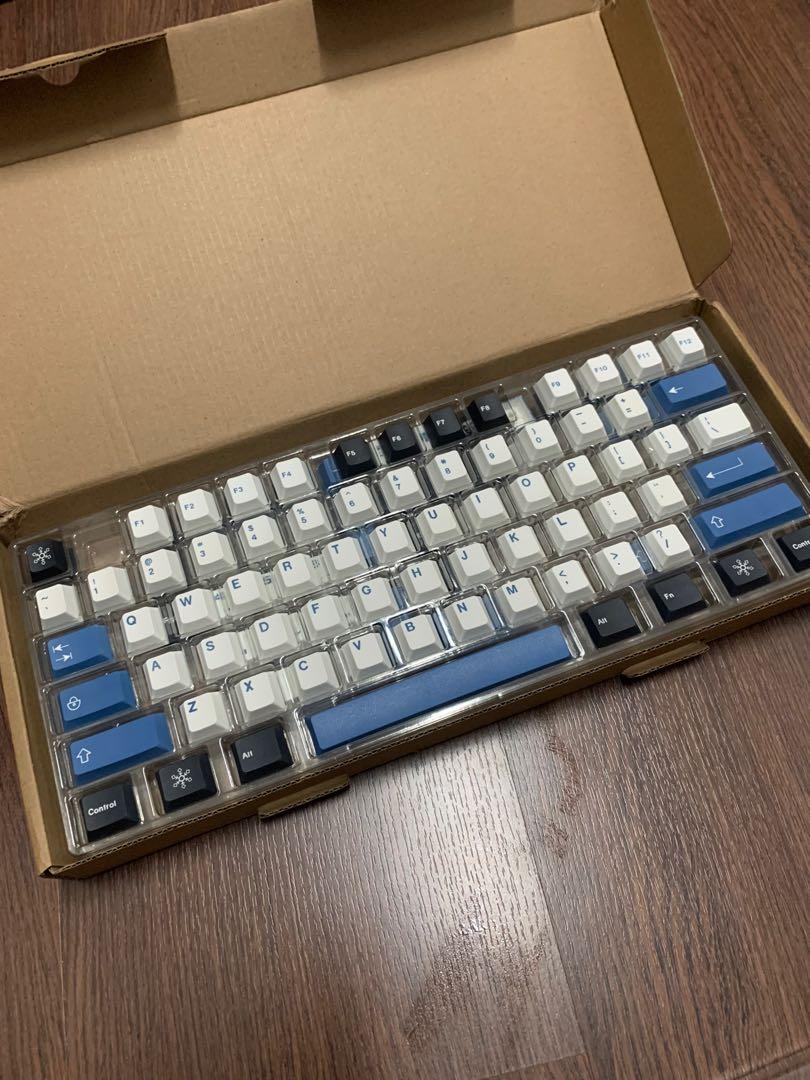PBT Arctic Keycap Set, Computers & Tech, Parts & Accessories, Computer Keyboard on Carousell