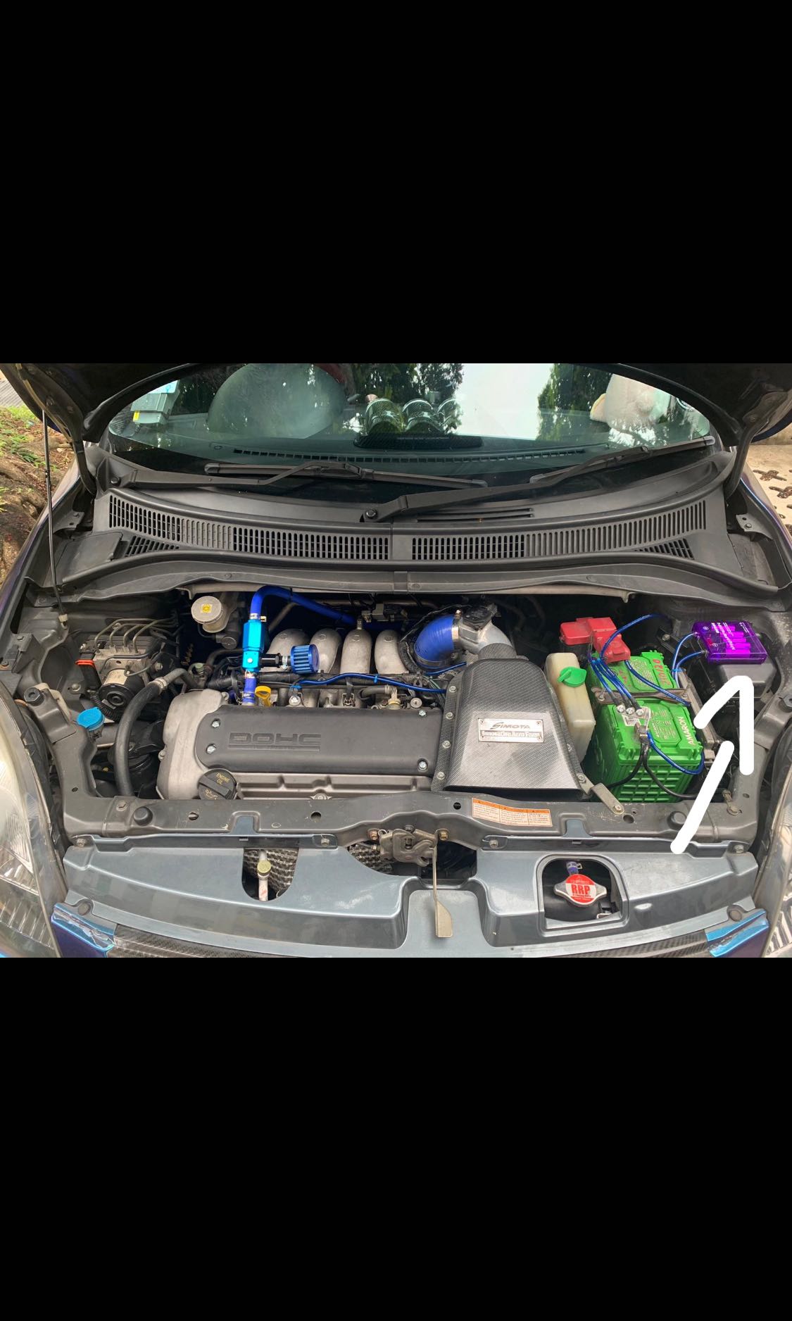 Pivot Voltage Stabilizer with Battery Performance Monitoring - Toyota ...