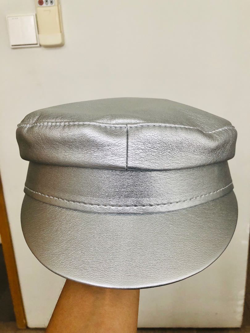 Ruslan Baginskiy Baker Boy Cap, like new, size S, metallic silver!, Men ...