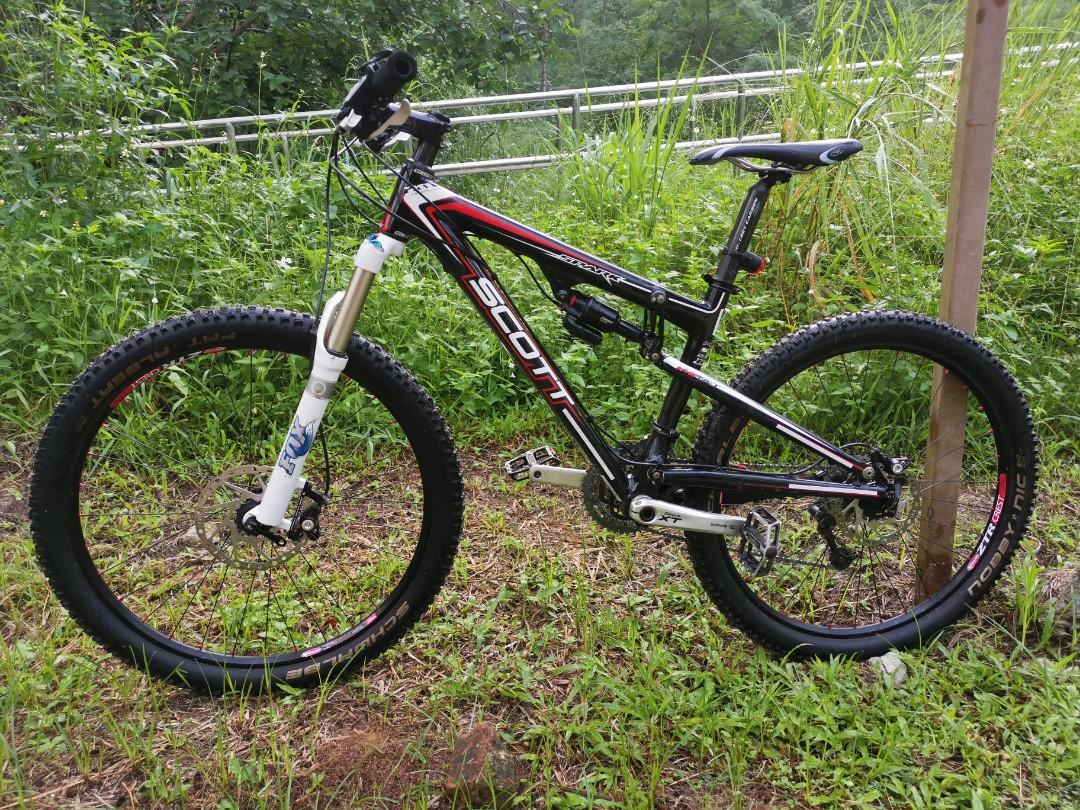 Scott Spark 20 Full Carbon, Sports Equipment, Bicycles & Parts ...