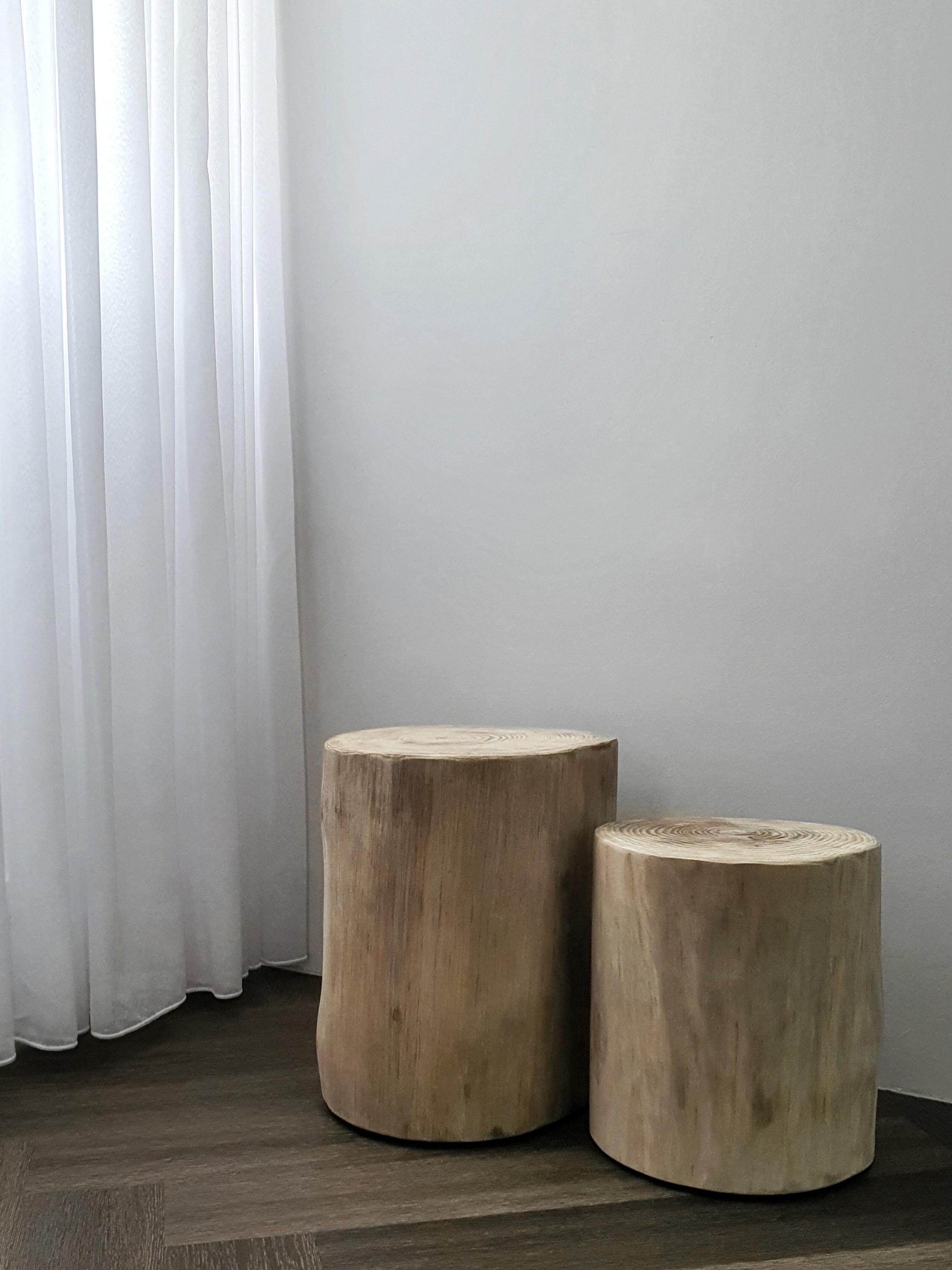 Solid wood tree stump side table / stool (Natural ), Furniture & Home ...