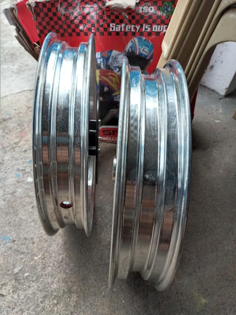 Yamaha Mio I 125 R8 mag wheels with disc plate and stainless tire valve ...