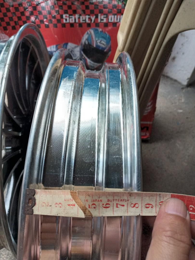 Yamaha Mio I 125 R8 mag wheels with disc plate and stainless tire valve ...