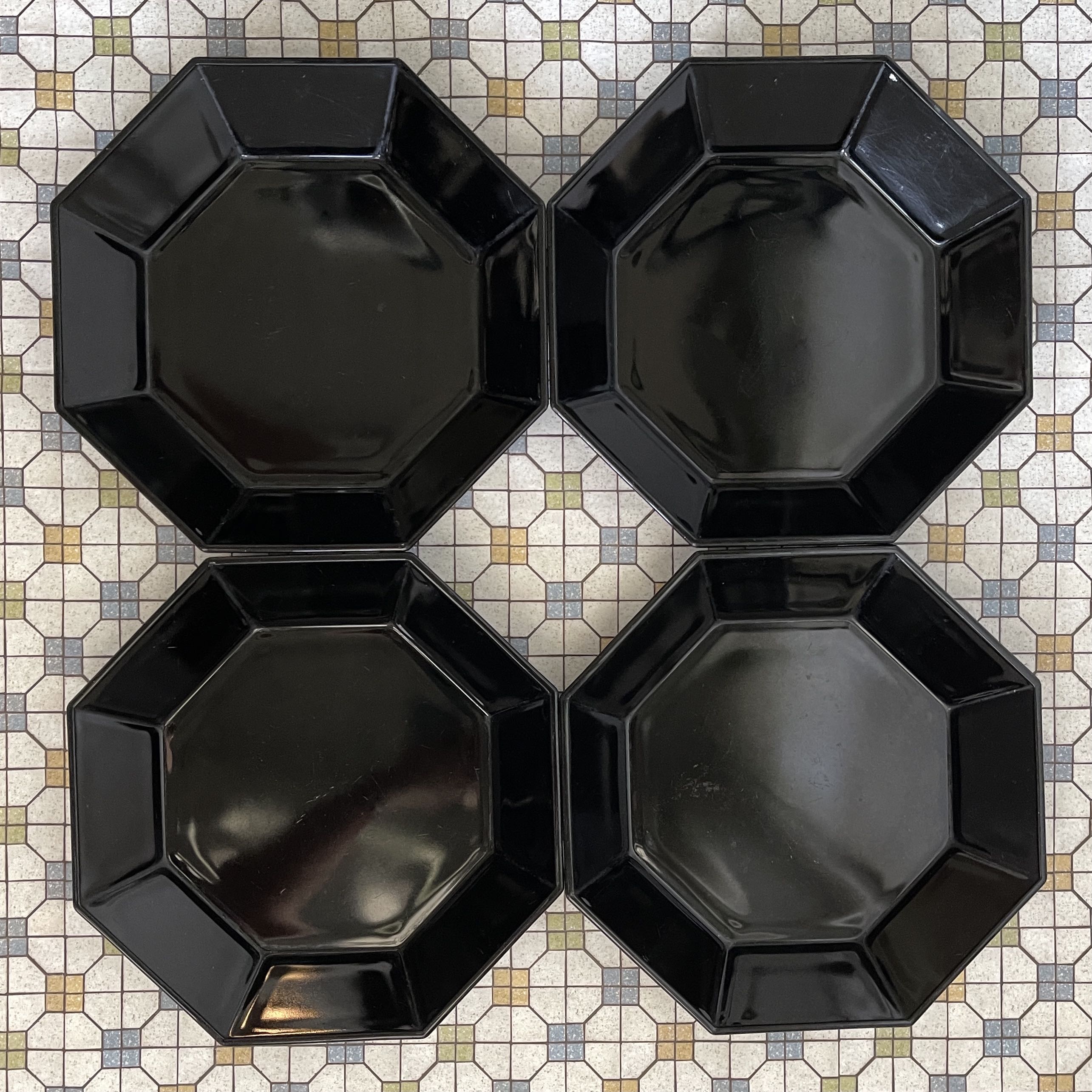 4 vintage Arcoroc octime polygon black glass shallow bowl plates ...