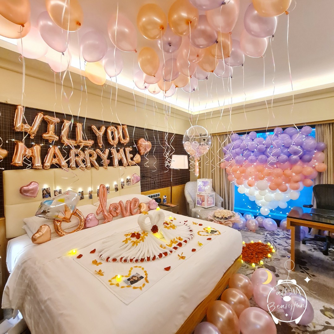 Grand Jumbo Balloon Heart Balloon Setup Hotel Room Decorations ...