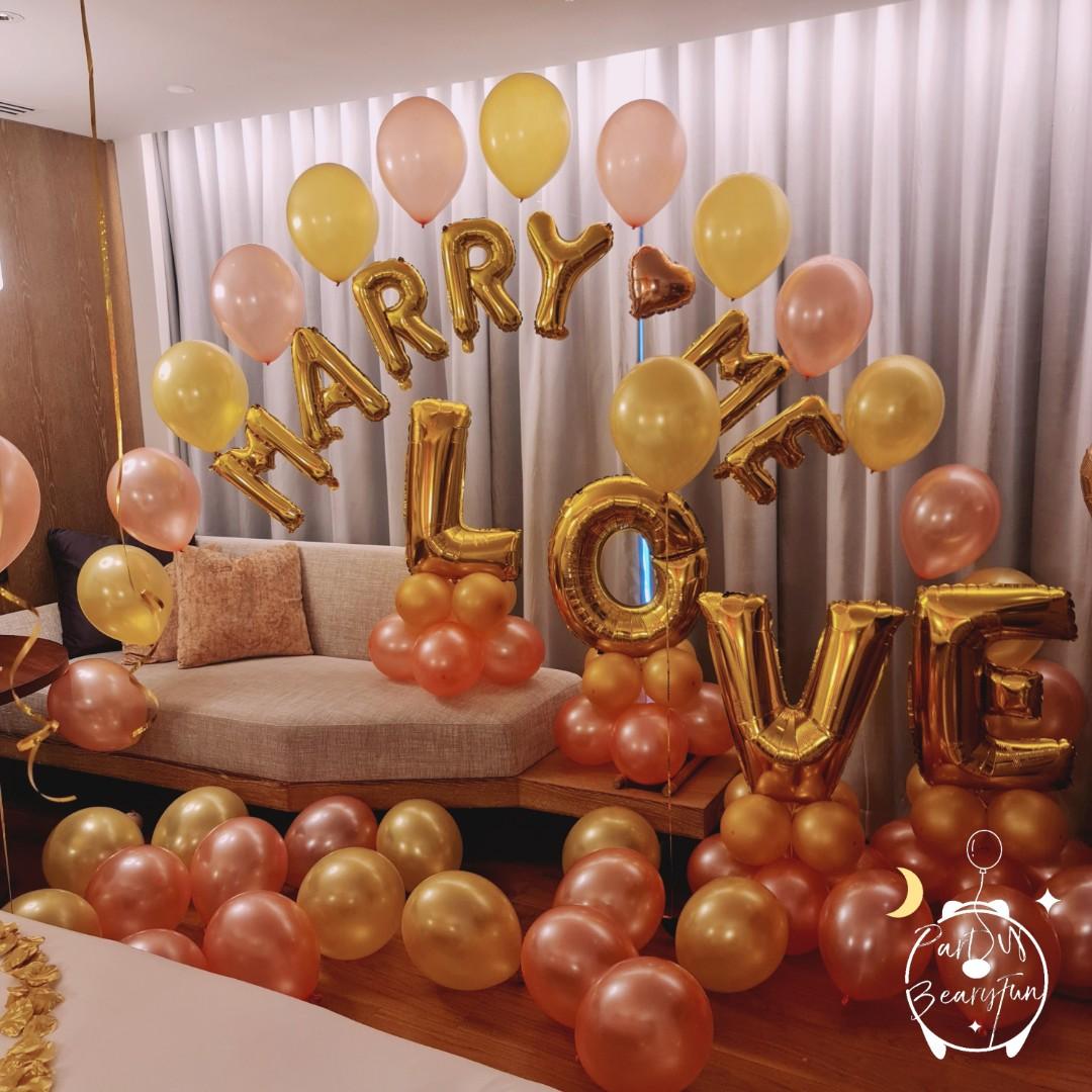 Couple Theme Balloon Setup Hotel Room Decoration for Wedding Proposal ...