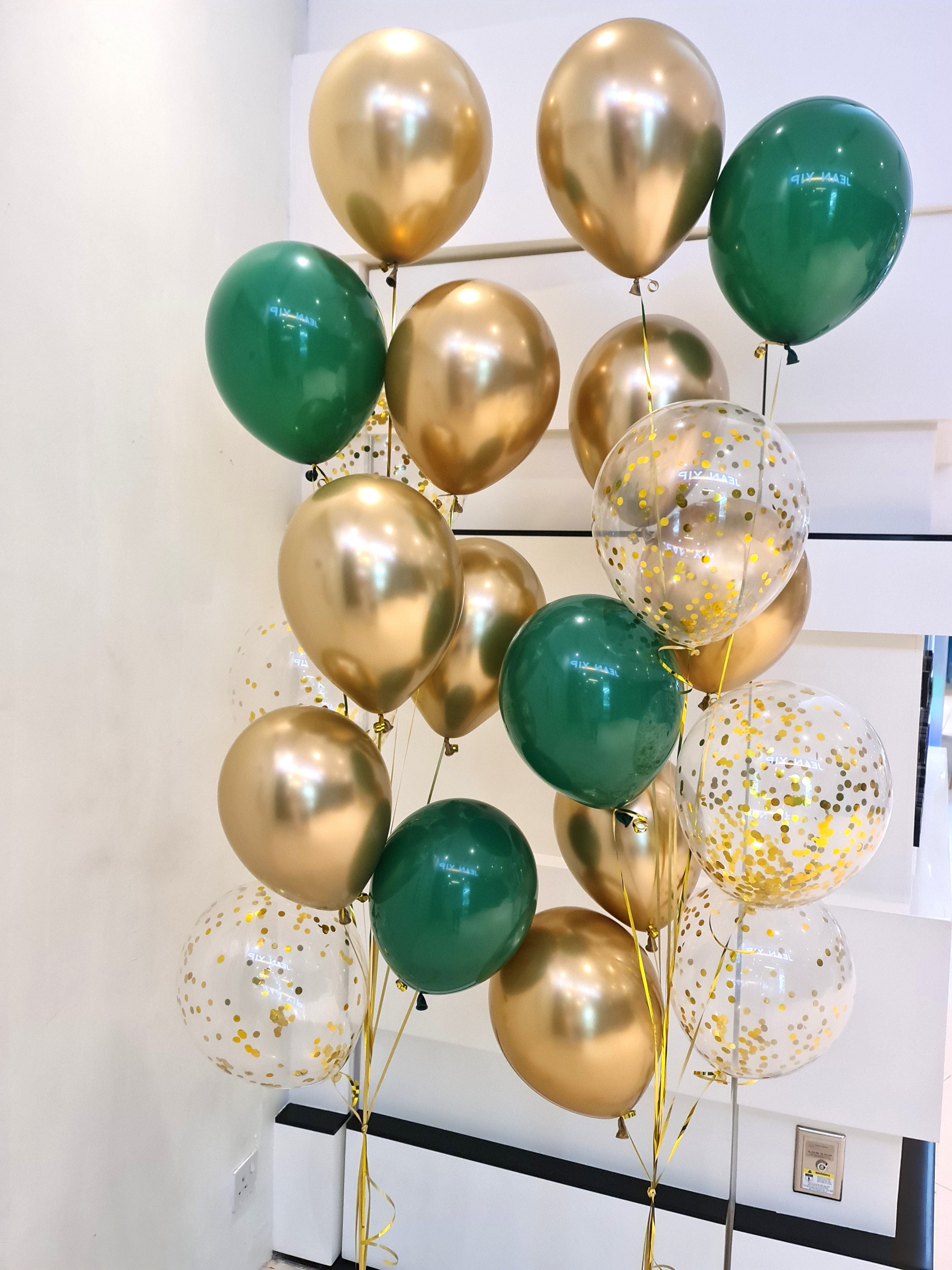 Helium balloons, birthday balloons, party decoration, Hobbies & Toys ...